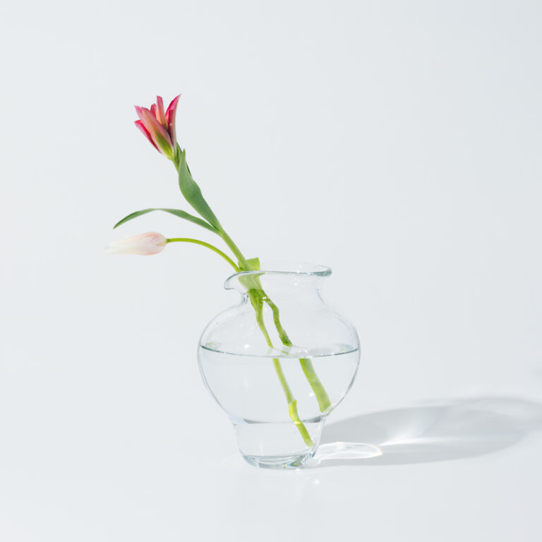 MONI flowervase | MIHO FLOWERS